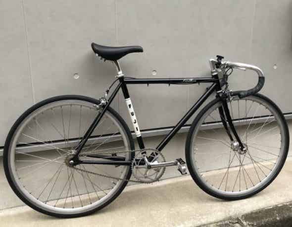 FUJIのピストバイク、FEATHER（フェザー）は街乗りに合うおしゃれな1台！ | CYCLE HACK（サイクルハック）